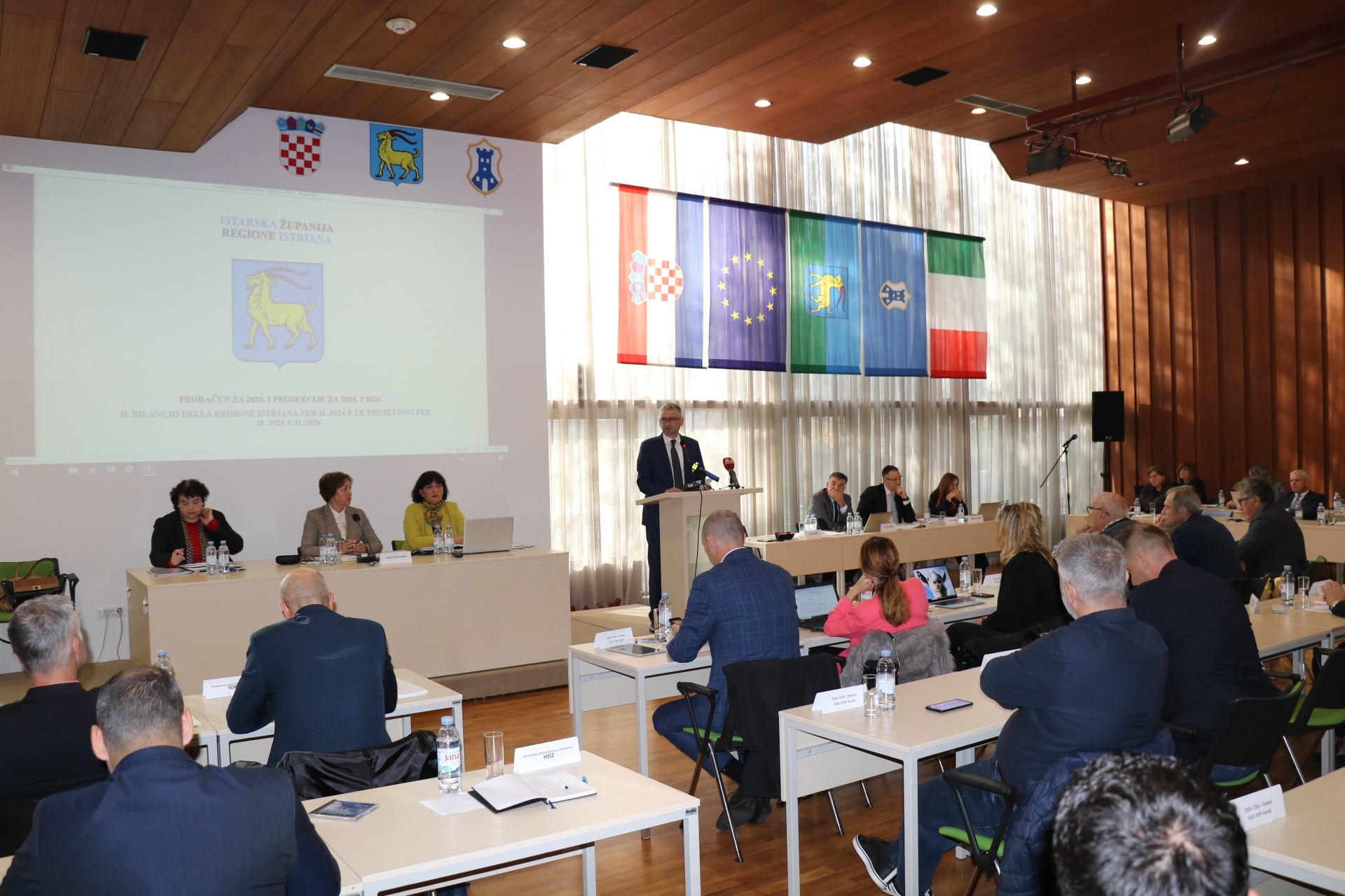 Usvojen prijedlog županijskog Proračuna za iduću godinu TEŽAK PREKO 207 MILIJUNA EURA - IstraIN